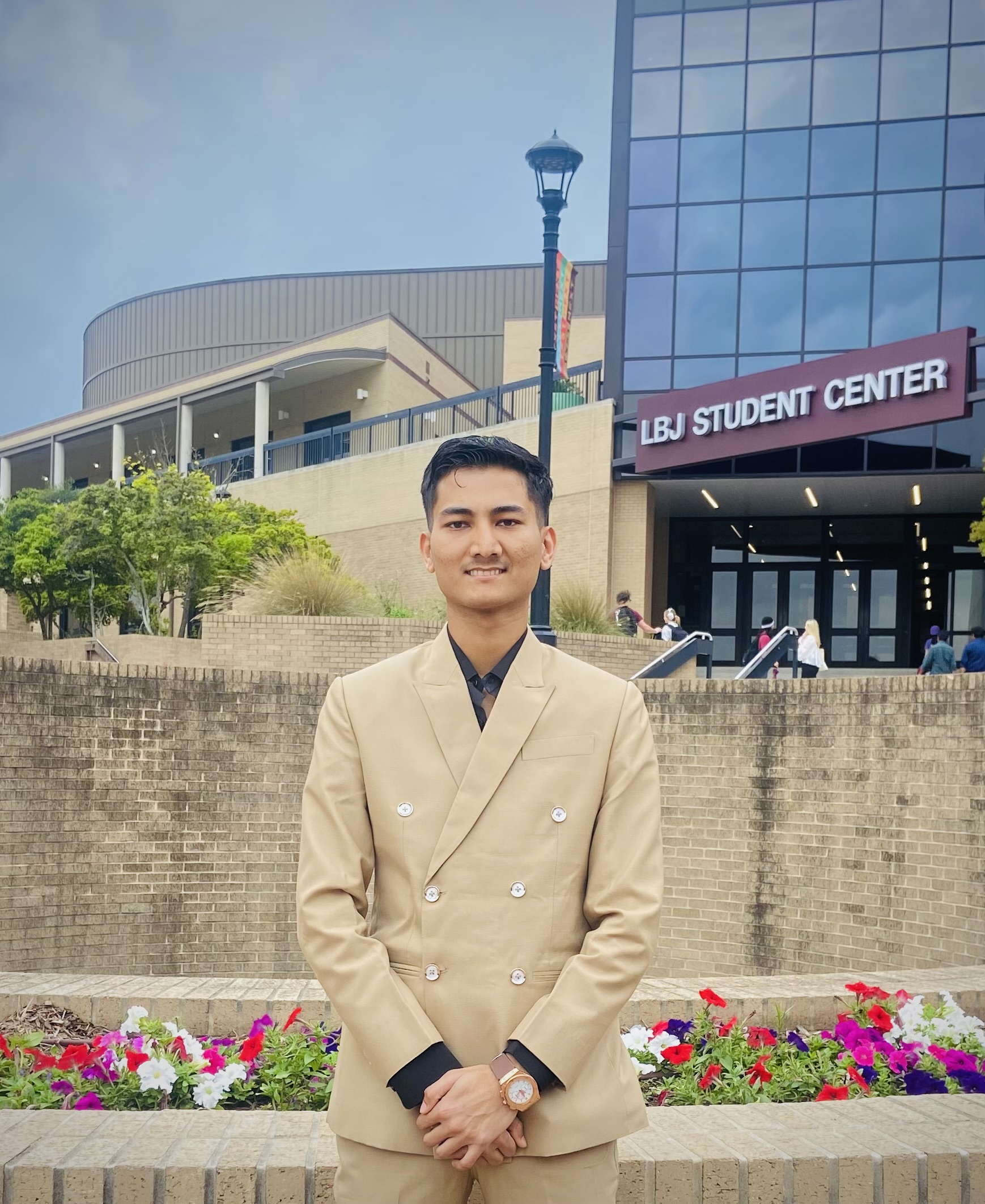 Ronish Karkee|| Portfolio website